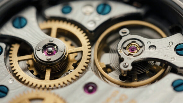 Step-by-Step Guide to Winding Mechanical Watches Correctly