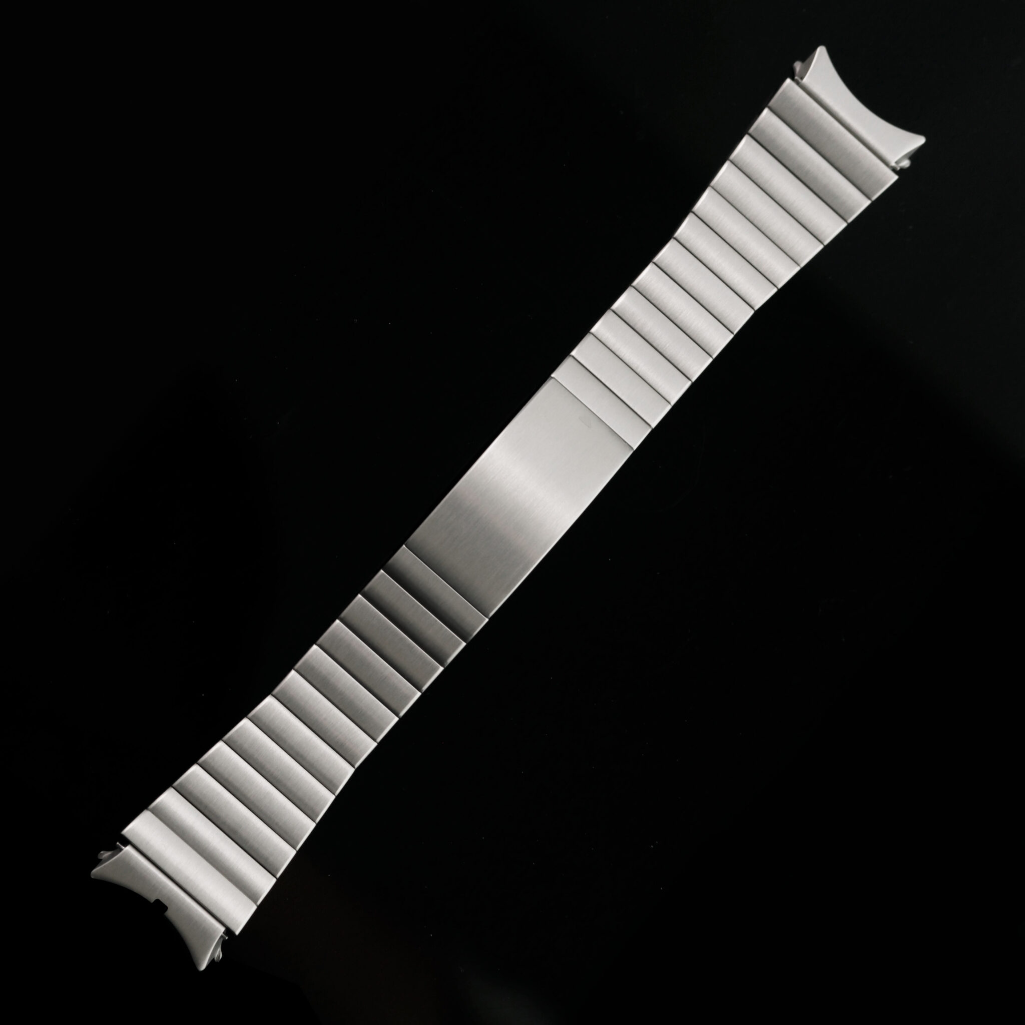 Watch Cases Which Is Better for Your Brand